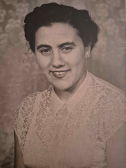 Maria Claudette Robichaud (née Cormier)